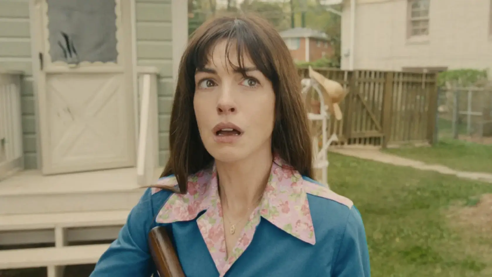 The End of Oak Street Trailer: Anne Hathaway Vs. Dinosaurs - That ...